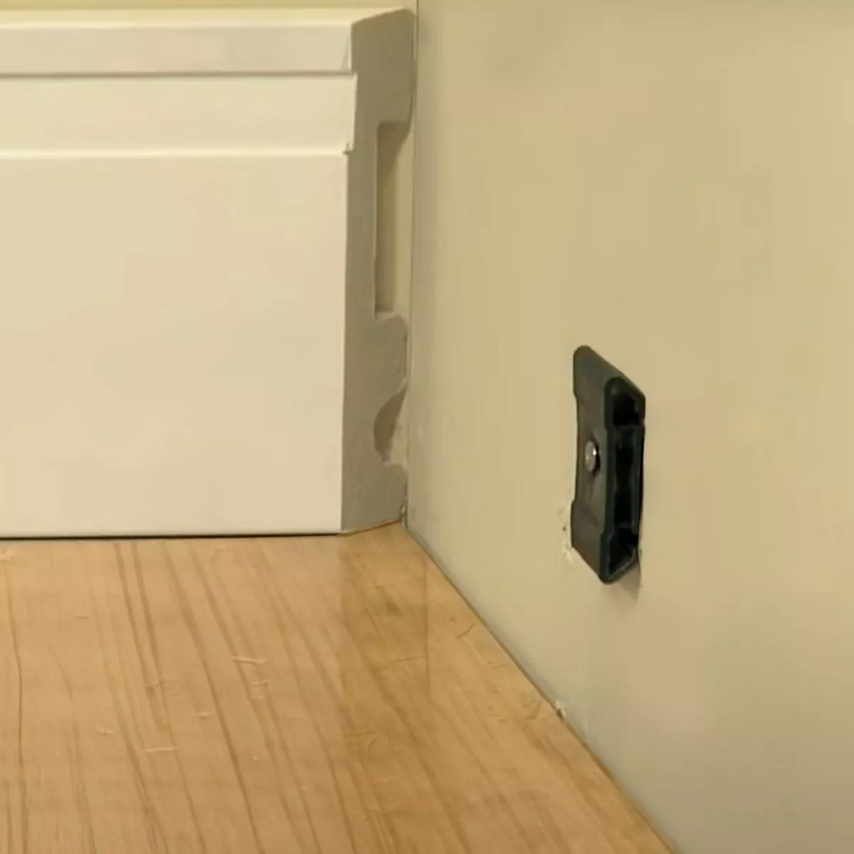 Accesorios para Zócalos y Contramarcos